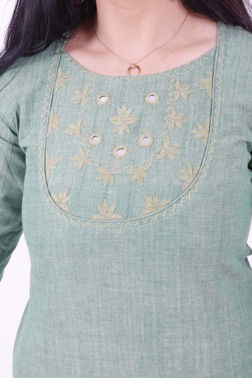 Mehak Hand Embroidered Kurta – Urmul Store